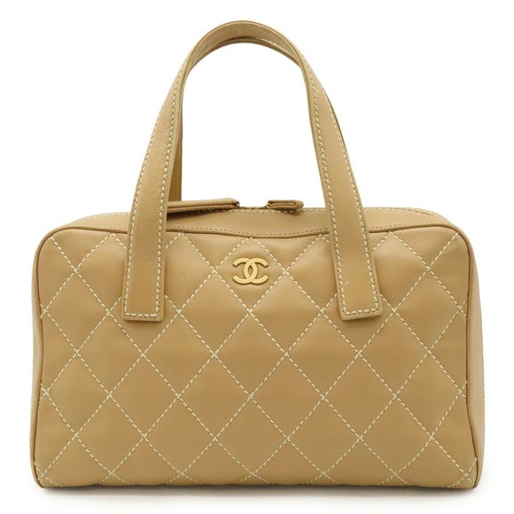 CHANEL | Bags | Chanel Cream Leather Bag | Poshmark